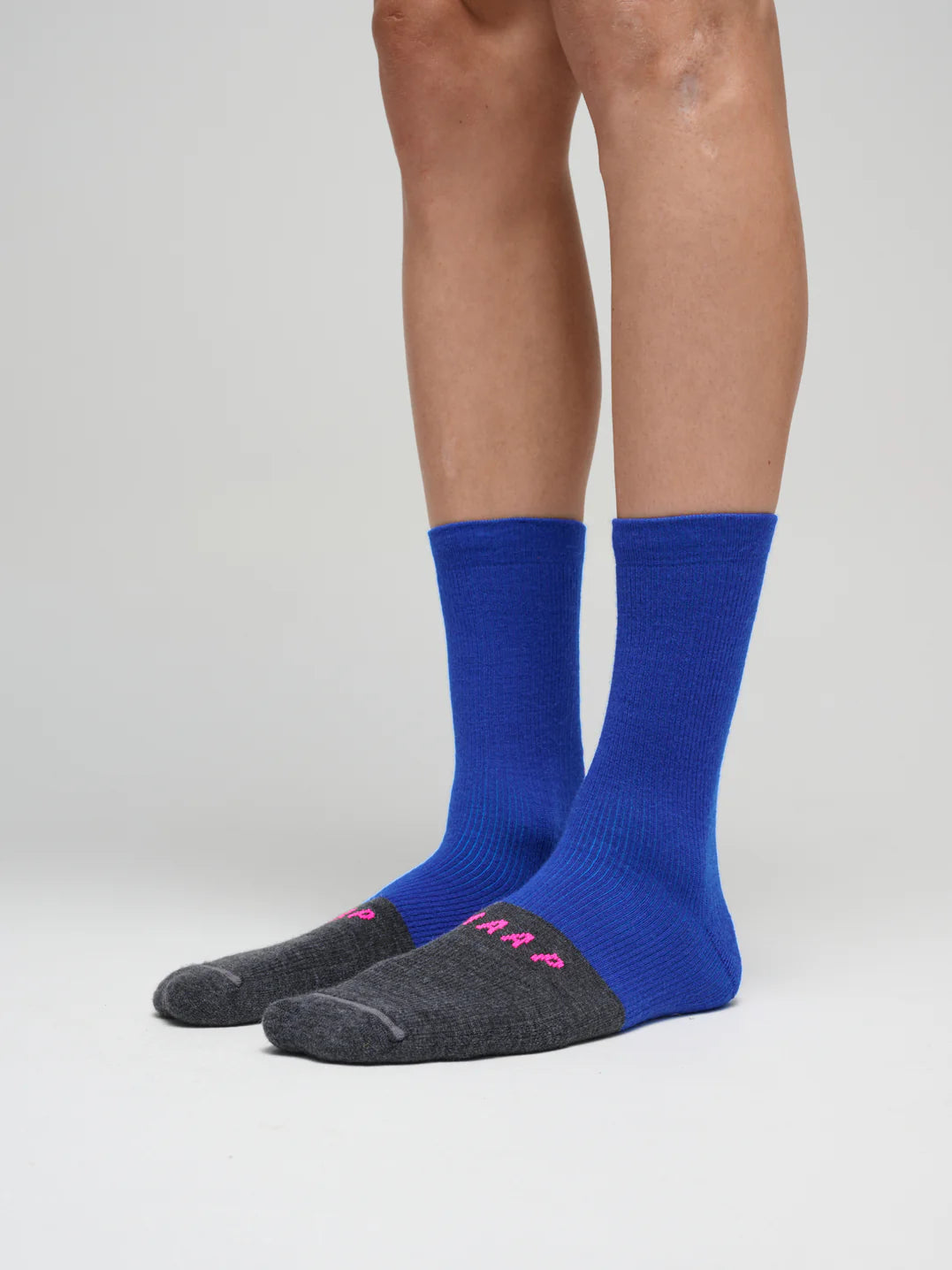 Maap Division Merino Sock Merino Radsocken RGB Blue – VELART